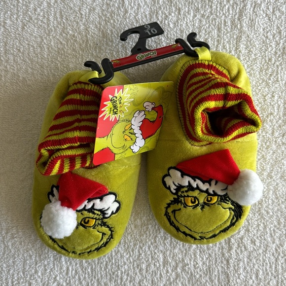Dr. Seuss | Shoes | The Grinch Dr Seuss Kids Slippers | Poshmark